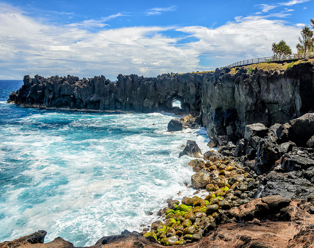 Cheap Flights from Mauritius to St-Pierre